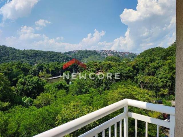 Apartamento em Avenida Prefeito Doutor Antônio Manoel de Carvalho Morro Nova Cintra Santos/SP