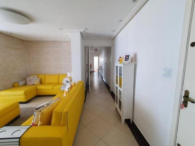 Apartamento em Avenida Presidente Castelo Branco Guilhermina Praia Grande/SP
