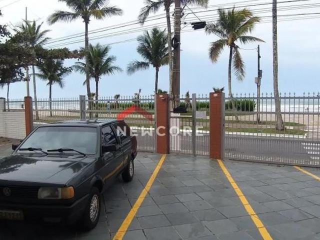 Apartamento em Avenida Presidente Castelo Branco Real Praia Grande/SP