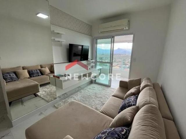Apartamento em Avenida Presidente Kennedy Guilhermina Praia Grande/SP
