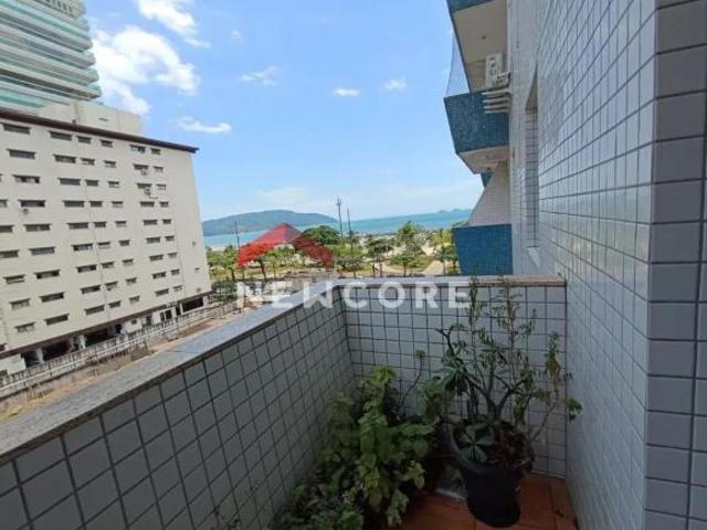Apartamento em Avenida Presidente Wilson Gonzaga Santos/SP