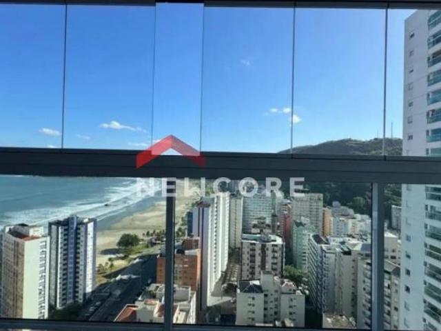 Apartamento em Avenida Presidente Wilson Gonzaga Santos/SP