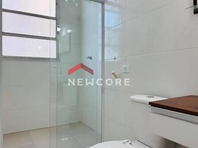 Apartamento em Avenida Presidente Wilson José Menino Santos/SP
