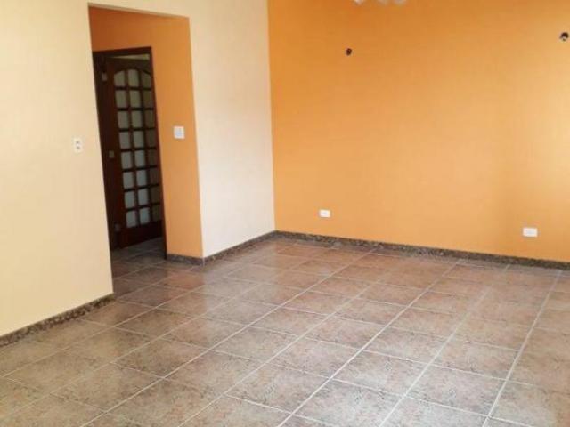 Apartamento em Avenida Presidente Wilson José Menino Santos/SP
