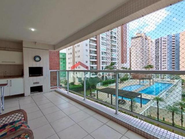 Apartamento em Avenida Presidente Wilson José Menino Santos/SP