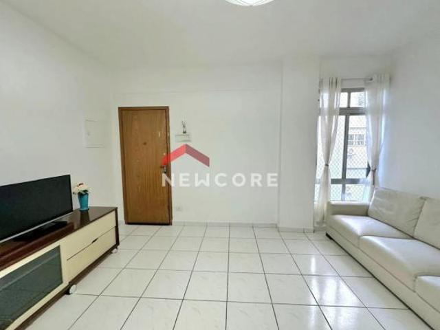 Apartamento em Avenida Presidente Wilson José Menino Santos/SP