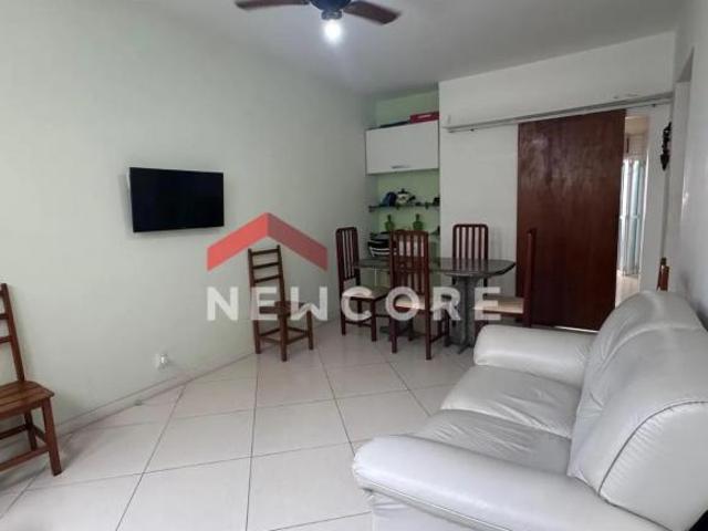 Apartamento em Avenida Presidente Wilson Pompéia Santos/SP