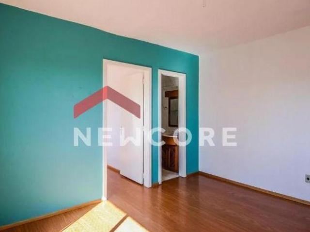 Apartamento em Avenida Professor Oscar Pereira Azenha Porto Alegre/RS