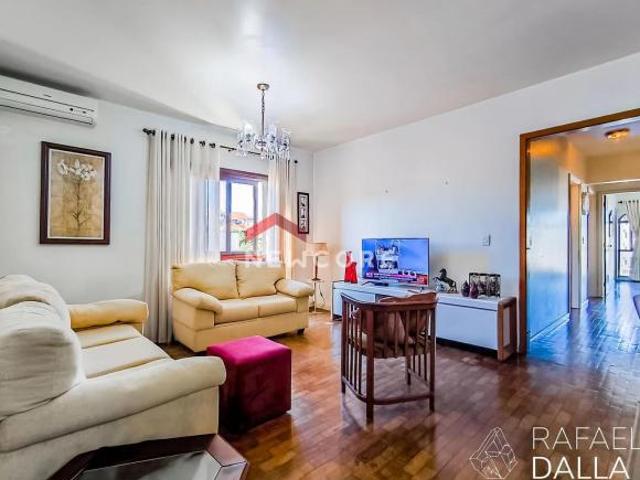 Apartamento em Avenida Protásio Alves Petrópolis Porto Alegre/RS