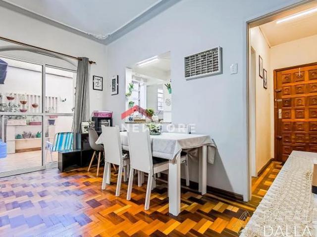 Apartamento em Avenida Protásio Alves Petrópolis Porto Alegre/RS