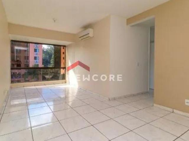 Apartamento em Avenida Protásio Alves Petrópolis Porto Alegre/RS
