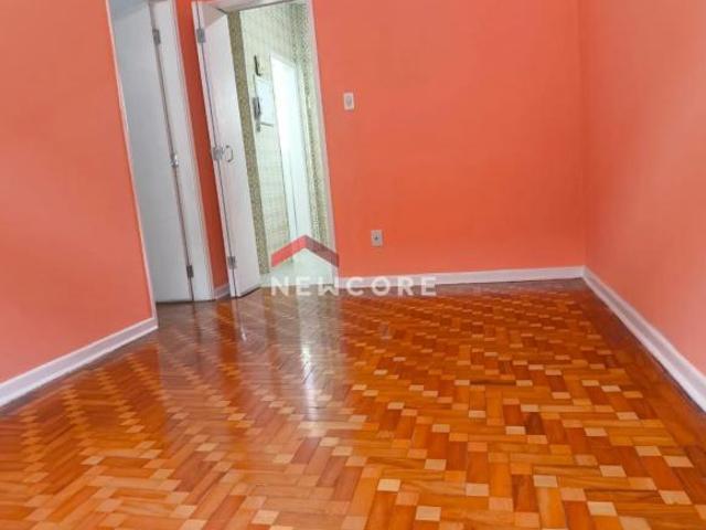 Apartamento em Avenida Quintino Bocaiuva Centro São Vicente/SP