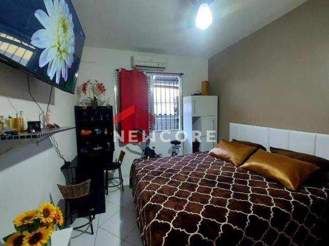 Apartamento em Avenida Rangel Pestana Vila Mathias Santos/SP