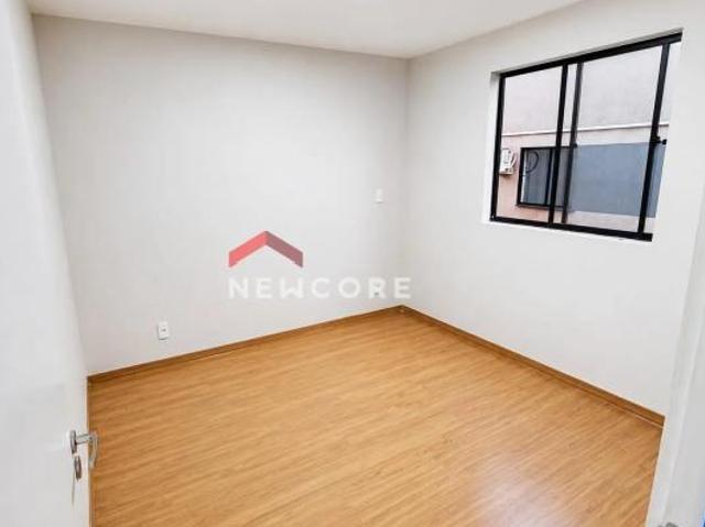 Apartamento em Avenida Rosalvo Marques Bonfim Jardim Maria Celina Londrina/PR
