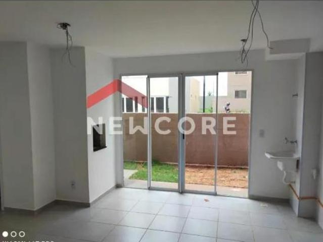 Apartamento em Avenida Rosalvo Marques Bonfim Jardim Maria Celina Londrina/PR