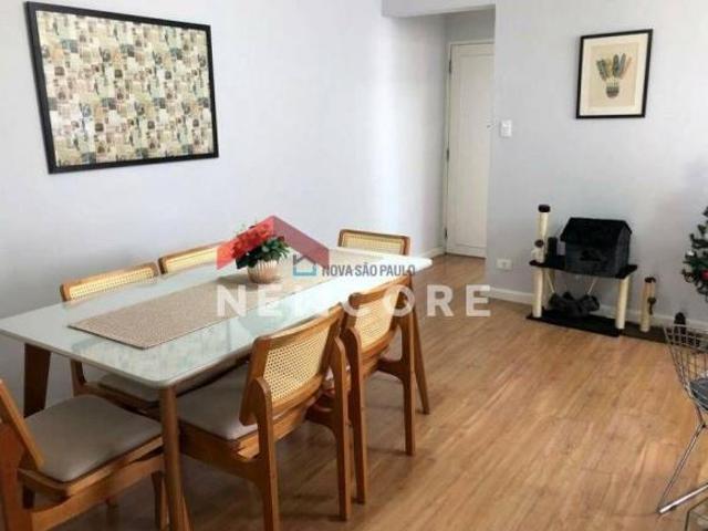 Apartamento em Avenida Rouxinol Indianópolis São Paulo/SP