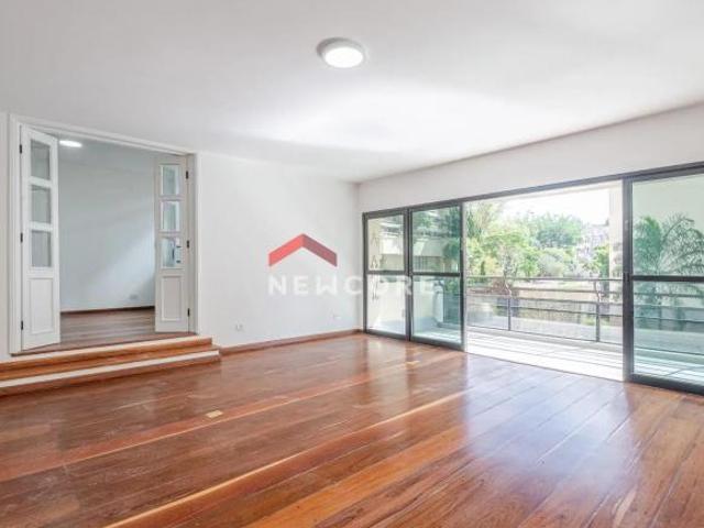 Apartamento em Avenida São Paulo Antigo Real Parque São Paulo/SP