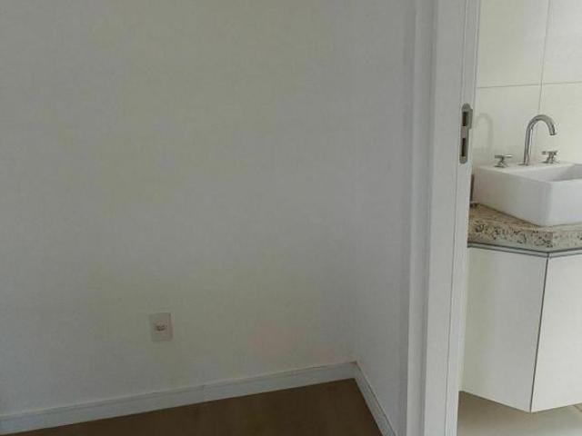 Apartamento em Avenida Santo Antônio Jardim Cascatinha Poços de Caldas/MG