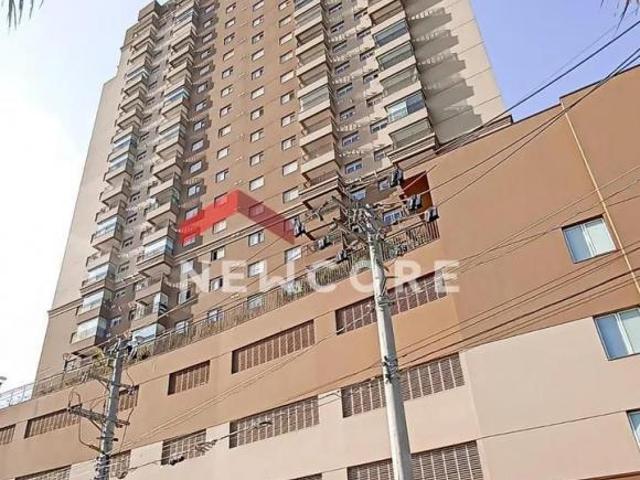 Apartamento em Avenida Sebastião Davino dos Reis Jardim Tupanci Barueri/SP
