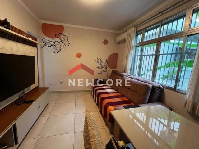 Apartamento em Avenida Siqueira Campos Embaré Santos/SP