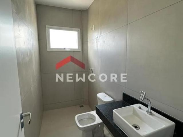 Apartamento em Avenida Ubirajara Zacharias Novo Mundo Uberlândia/MG