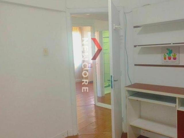 Apartamento em Avenida Venâncio Aires Farroupilha Porto Alegre/RS