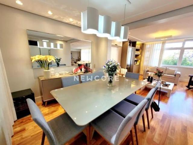 Apartamento em Avenida Venâncio Aires Farroupilha Porto Alegre/RS