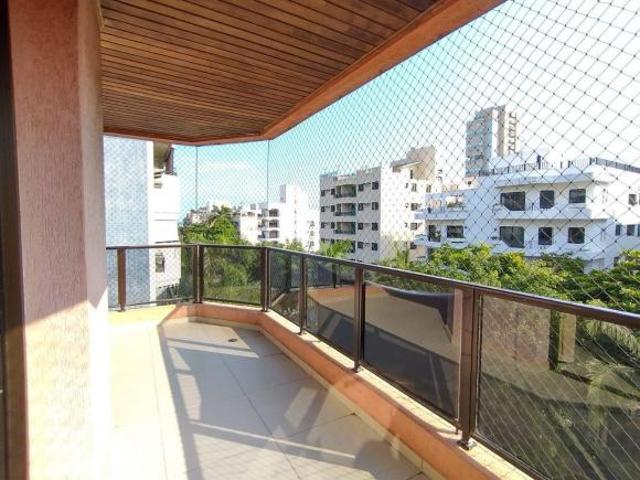 Apartamento em Avenida Venezuela Enseada Guarujá/SP
