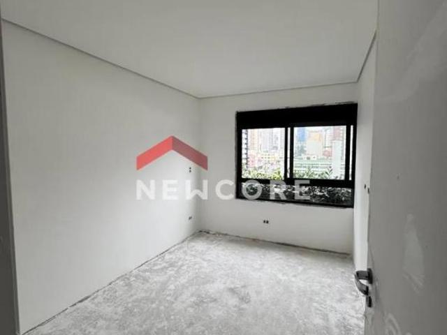 Apartamento em Avenida Visconde de Guarapuava Centro Curitiba/PR