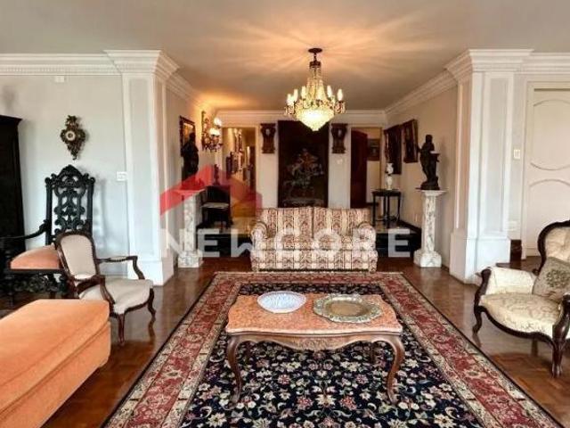 Apartamento em Avenida Washington Luís Boqueirão Santos/SP