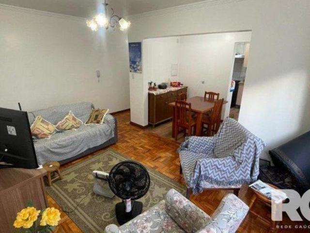Apartamento em Azenha