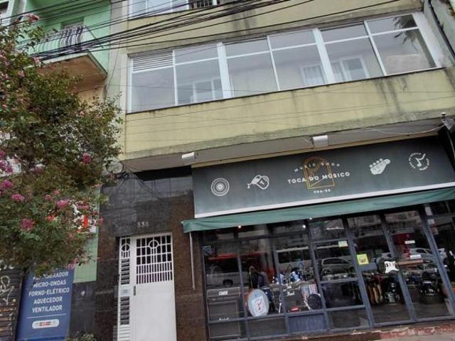 Apartamento em Azenha