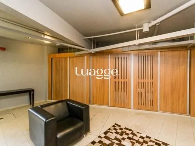 Apartamento em Azenha