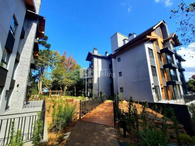 APARTAMENTO EM BAIRRO BELO E CHARMOSO EM GRAMADO!