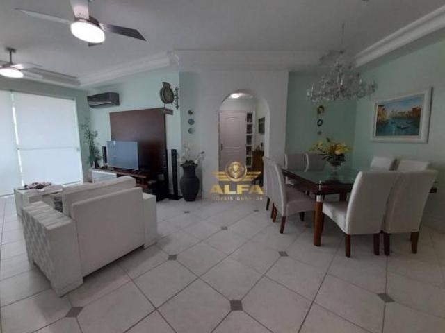Apartamento em Balneário Guarujá, Guarujá/SP de 175m² 3 quartos à venda por R$ 1.300.000,00