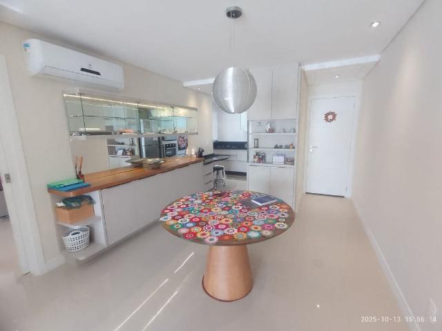 Apartamento em Balneário, Florianópolis/SC de 96m² 3 quartos à venda por R$ 1.299.000,00