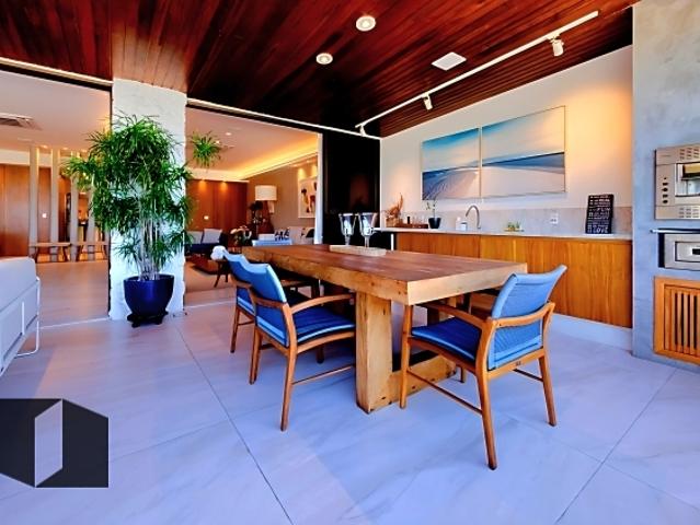 Apartamento em Barra da Tijuca, Rio de Janeiro/RJ de 300m² 4 quartos à venda por R$ 7.399.900,00