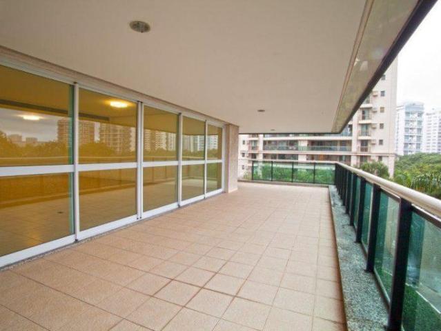 Apartamento em Barra da Tijuca, Rio de Janeiro/RJ de 338m² 4 quartos à venda por R$ 5.899.000,00