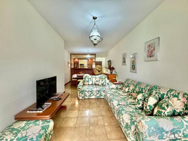 Apartamento em Barra Funda, Guarujá/SP de 100m² 3 quartos à venda por R$ 579.000,00