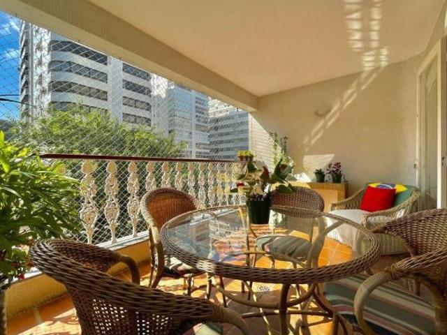 Apartamento em Barra Funda, Guarujá/SP de 139m² 3 quartos à venda por R$ 650.000,00