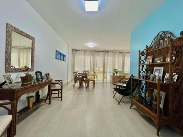 Apartamento em Barra Funda, Guarujá/SP de 140m² 3 quartos à venda por R$ 1.100.000,00