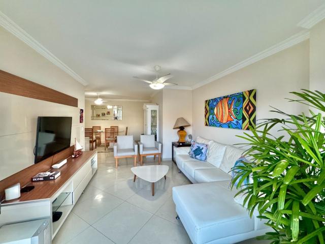 Apartamento em Barra Funda, Guarujá/SP de 160m² 4 quartos à venda por R$ 899.900,00