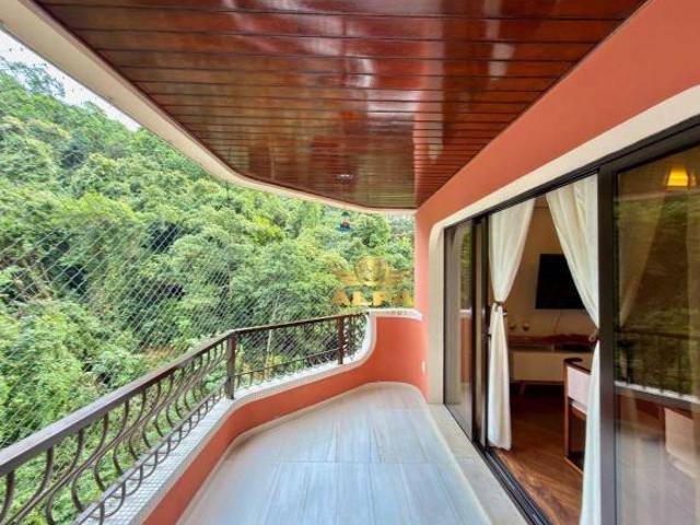Apartamento em Barra Funda, Guarujá/SP de 189m² 3 quartos à venda por R$ 950.000,00