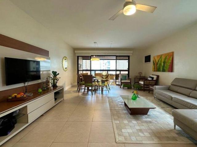 Apartamento em Barra Funda, Guarujá/SP de 192m² 4 quartos à venda por R$ 1.010.000,00