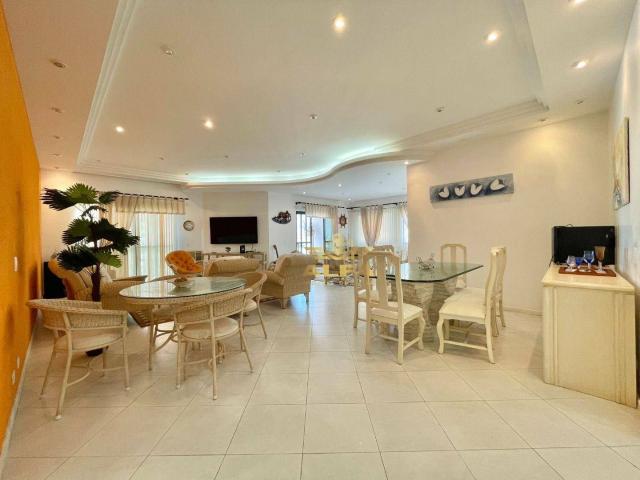 Apartamento em Barra Funda, Guarujá/SP de 242m² 4 quartos à venda por R$ 1.699.000,00