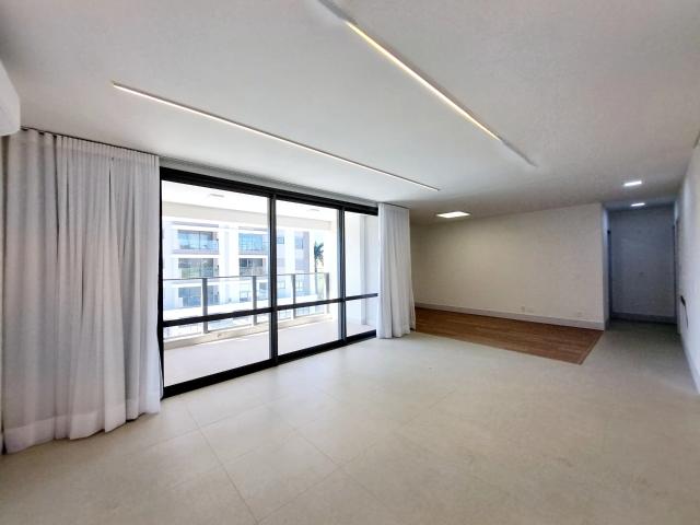Apartamento em Bela Suiça, Londrina/PR de 115m² 2 quartos à venda por R$ 1.324.000,00