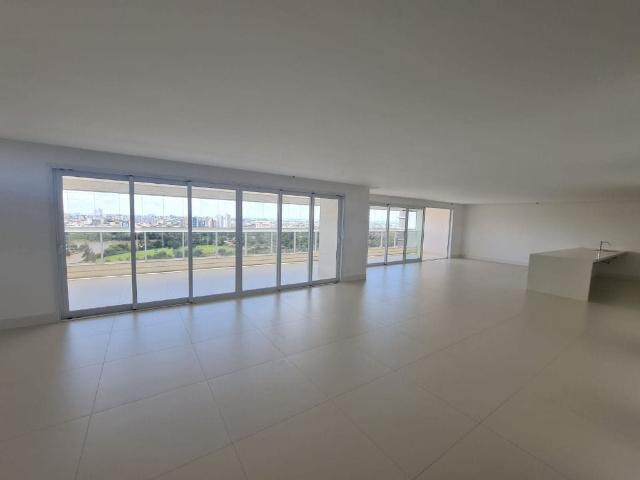 Apartamento em Bela Suiça, Londrina/PR de 419m² 4 quartos à venda por R$ 5.299.900,00
