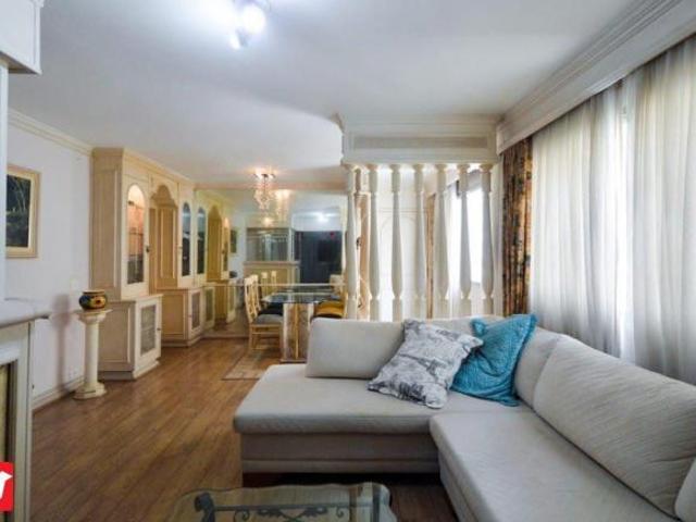 Apartamento em Bela Vista com 134m², 3 suítes, 1 vaga