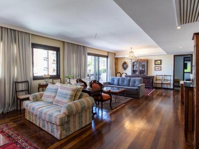 Apartamento em Bela Vista