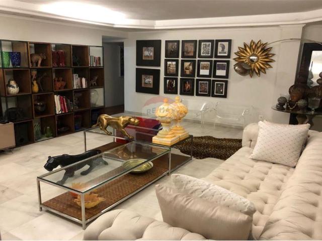 Apartamento em Boa Viagem, Recife/PE de 141m² 4 quartos à venda por R$ 389.900,00